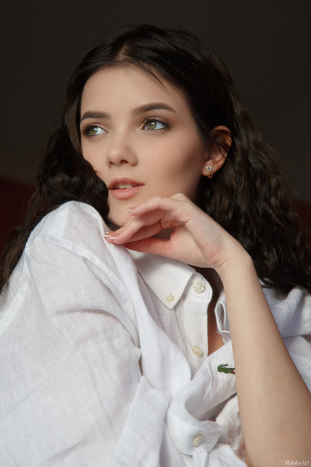 Blancoste — Chanel Fenn