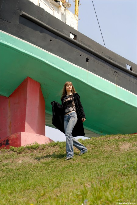 Postcard from the edge 6 — Anya A